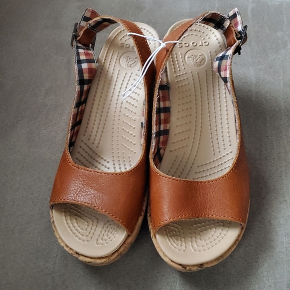 CROCS | Shoes | Crocs A Leigh Tan Brown Leather Open Toe Wedge Heel ...